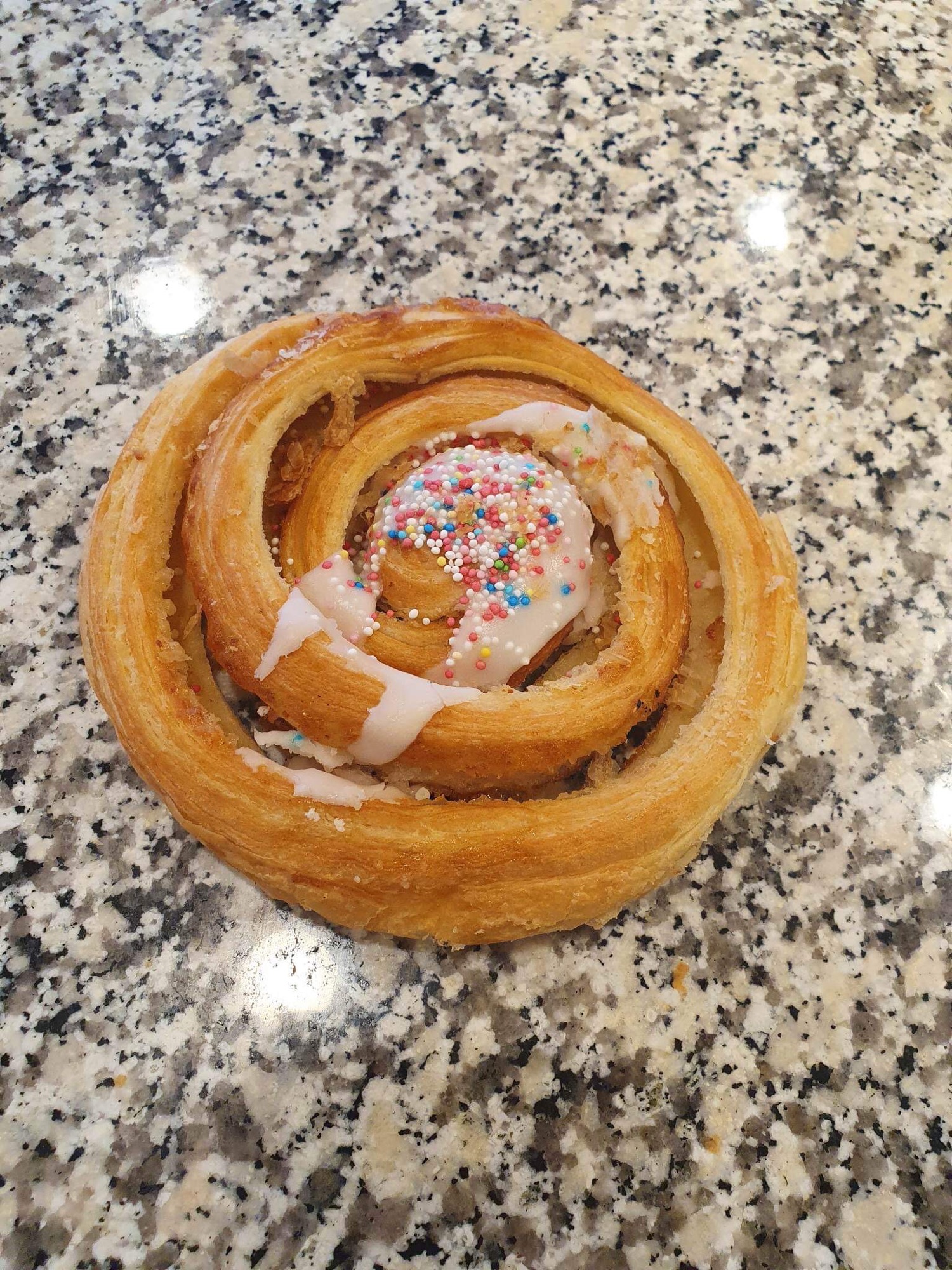 Romsnegl | superbrugsenaakirkeby.dk